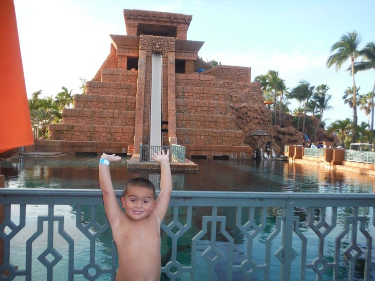 Atlantis Resort Bahamas Travel Guide: The Ultimate Family Adventure